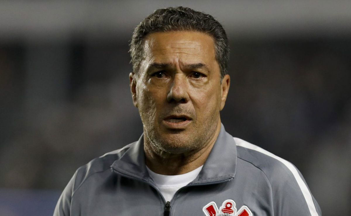 Ex Técnico Do Corinthians Vanderlei Luxemburgo Pode Assumir Projeto Em