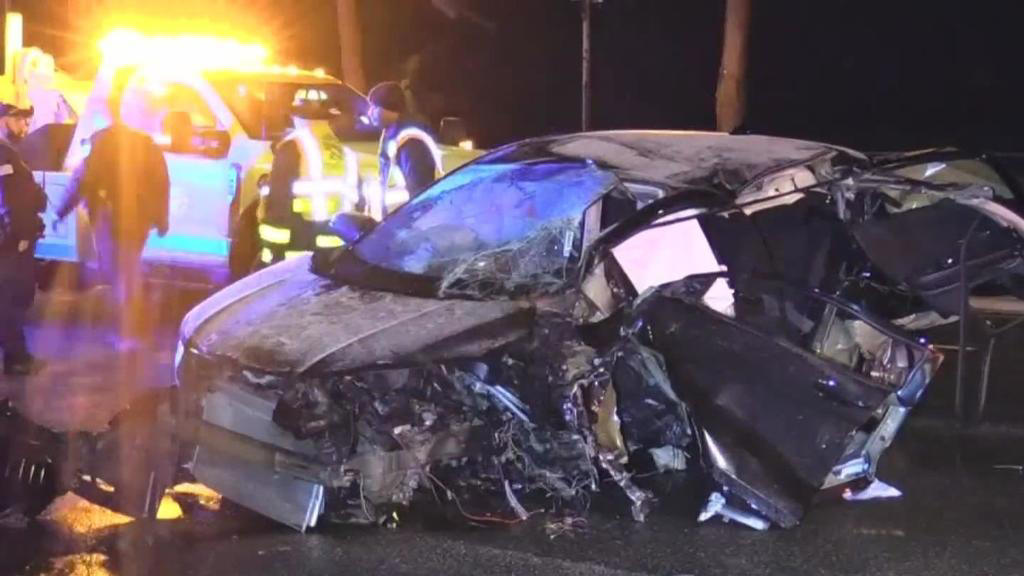 Driver Dead Passenger Injured After Crash On Chicagos Dusable Lake