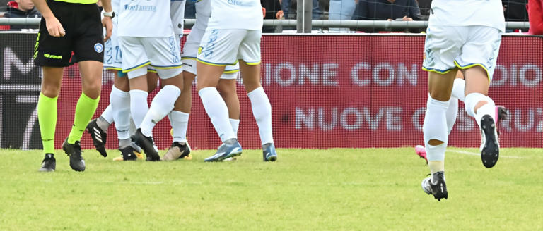 Carrarese Un Derby Chiamato Felicità Gli Azzurri Sbancano Lucca Con