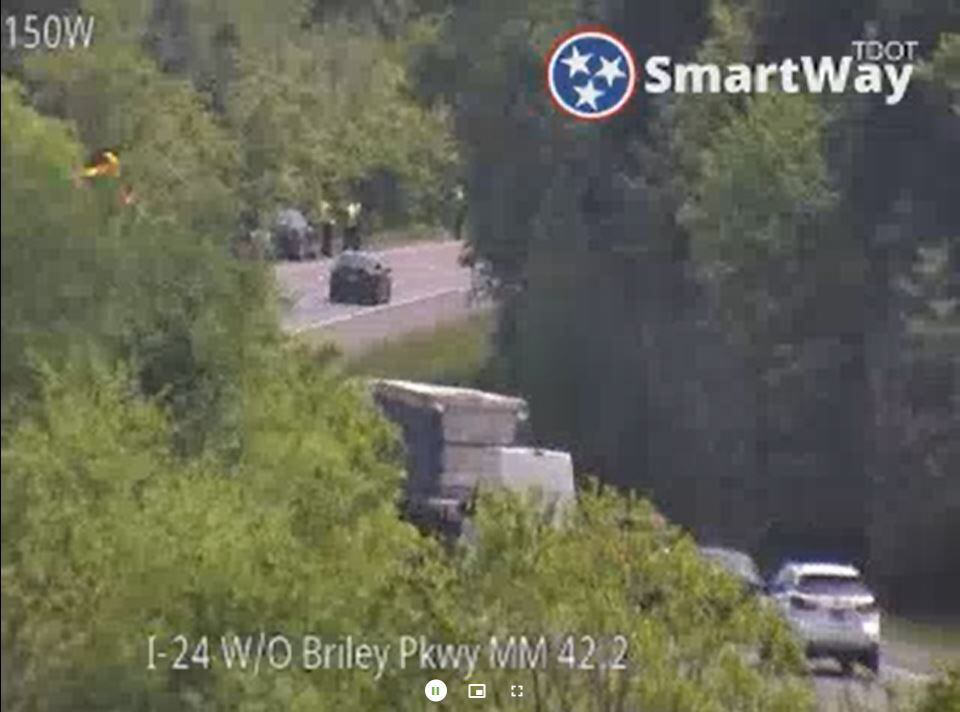 Body Found On I 24 In Nashville Police Say