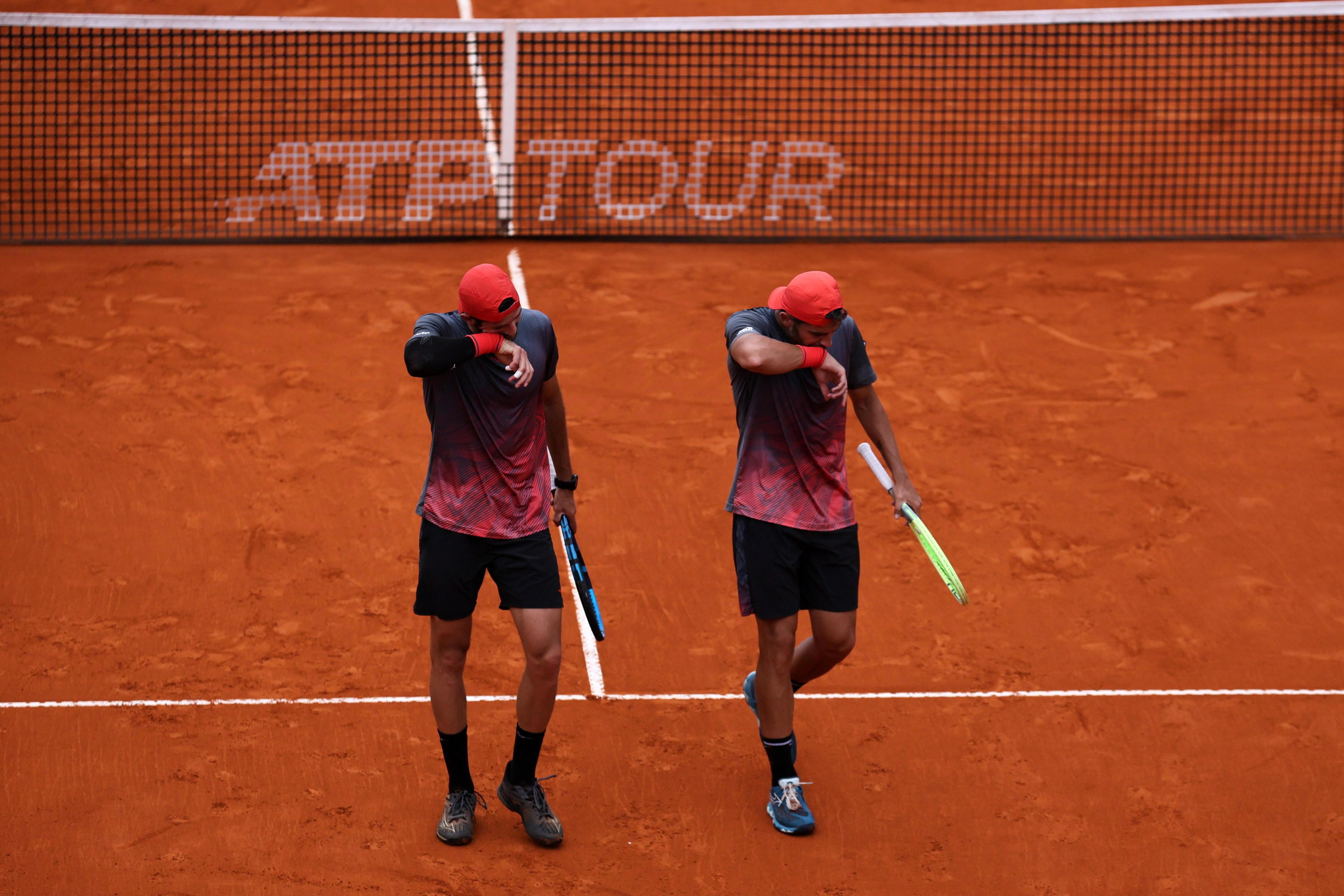 Tennis Madrid Bolelli Vavassori Si Fermano Ai Quarti