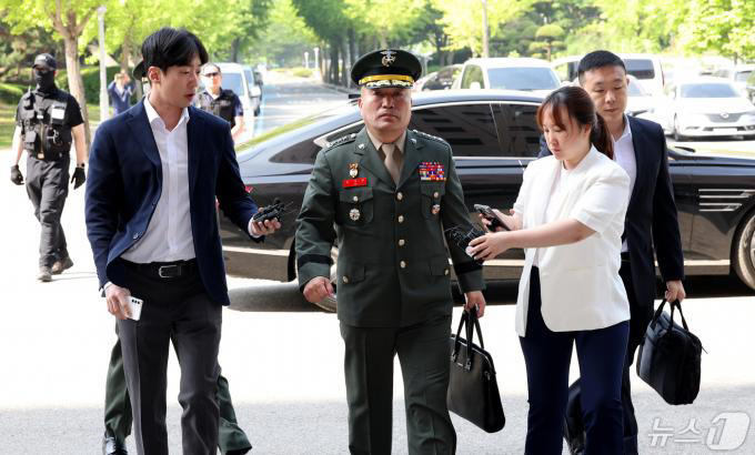 사진 공수처 출석하는 김계환 해병대사령관 채상병 사건 수사 외압 의혹