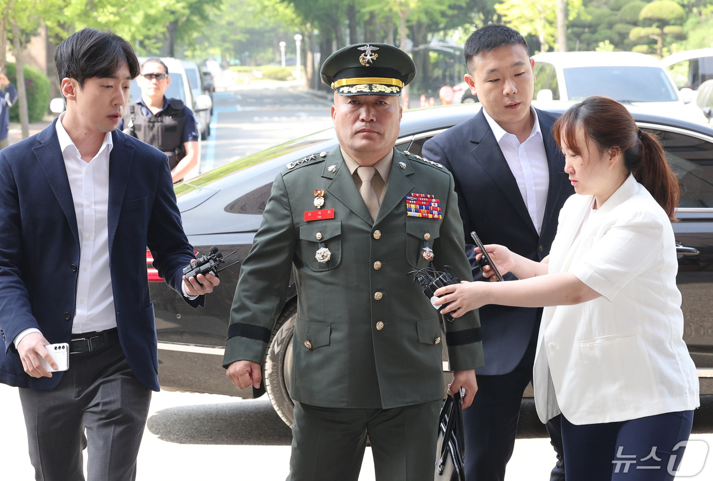 김계환 해병사령관 공수처 조사 12시간 반 만에 종료조서 열람 시작종합2보