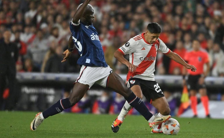 River Vs Nacional Hora Y Tv Para Ver En Vivo El Partido Por La Copa