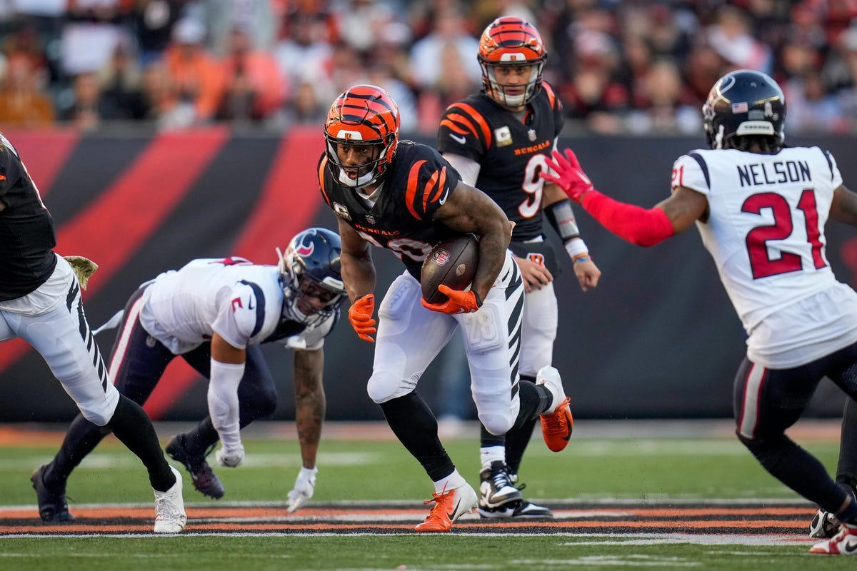 Texans Rb Joe Mixon Returns To Practice Heading Into Preseason Game