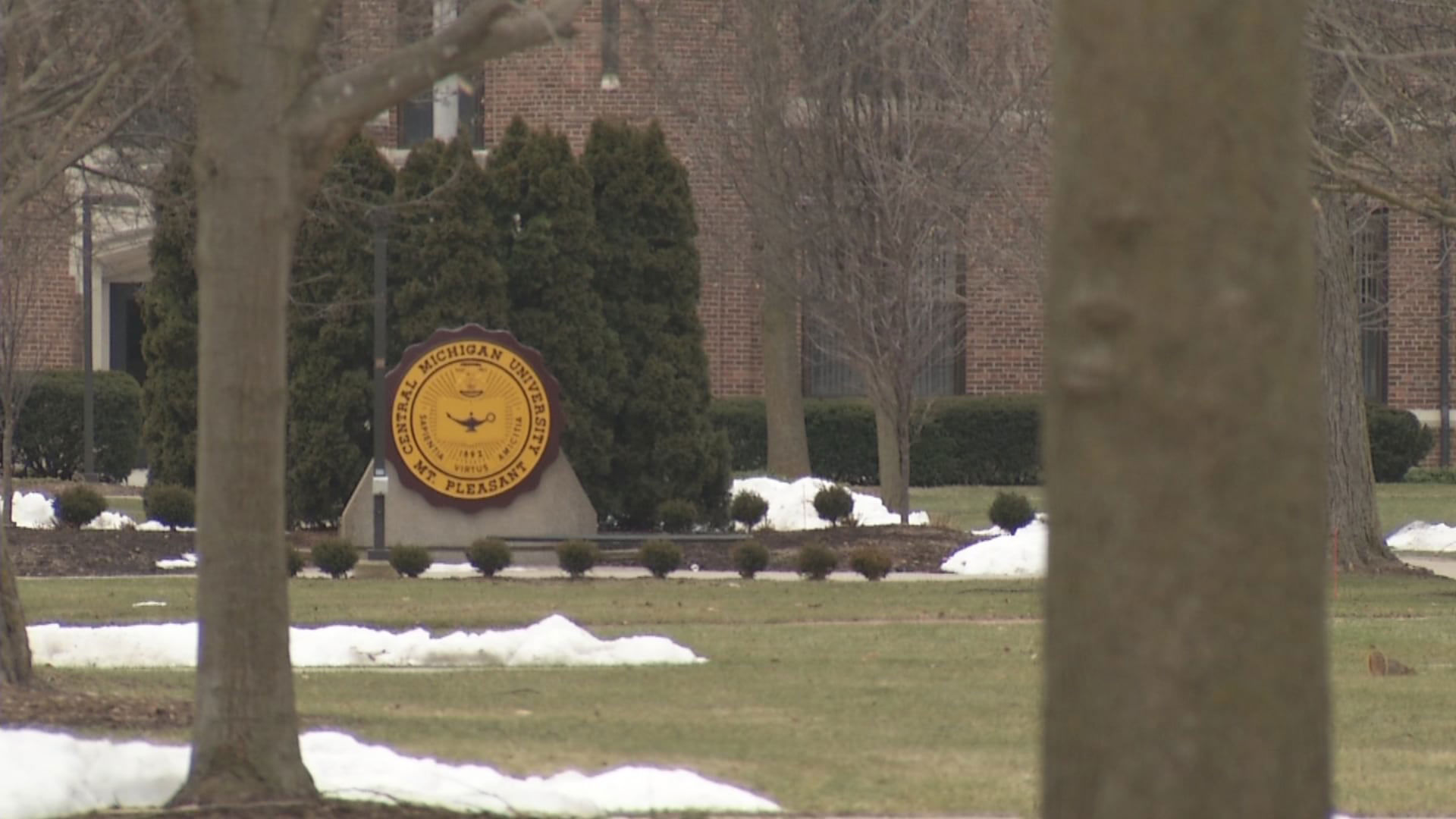 Students React To Cmu President Stepping Down