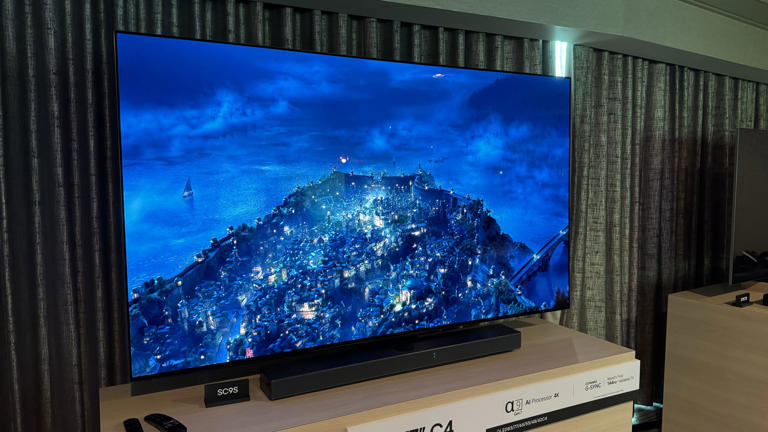 Qned Vs Oled Whats The Difference Between These Tv Screen Technologies