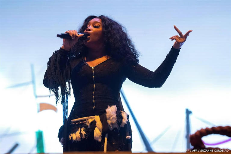 Ook Sza Treedt Op Tijdens Uitreiking Grammy Awards