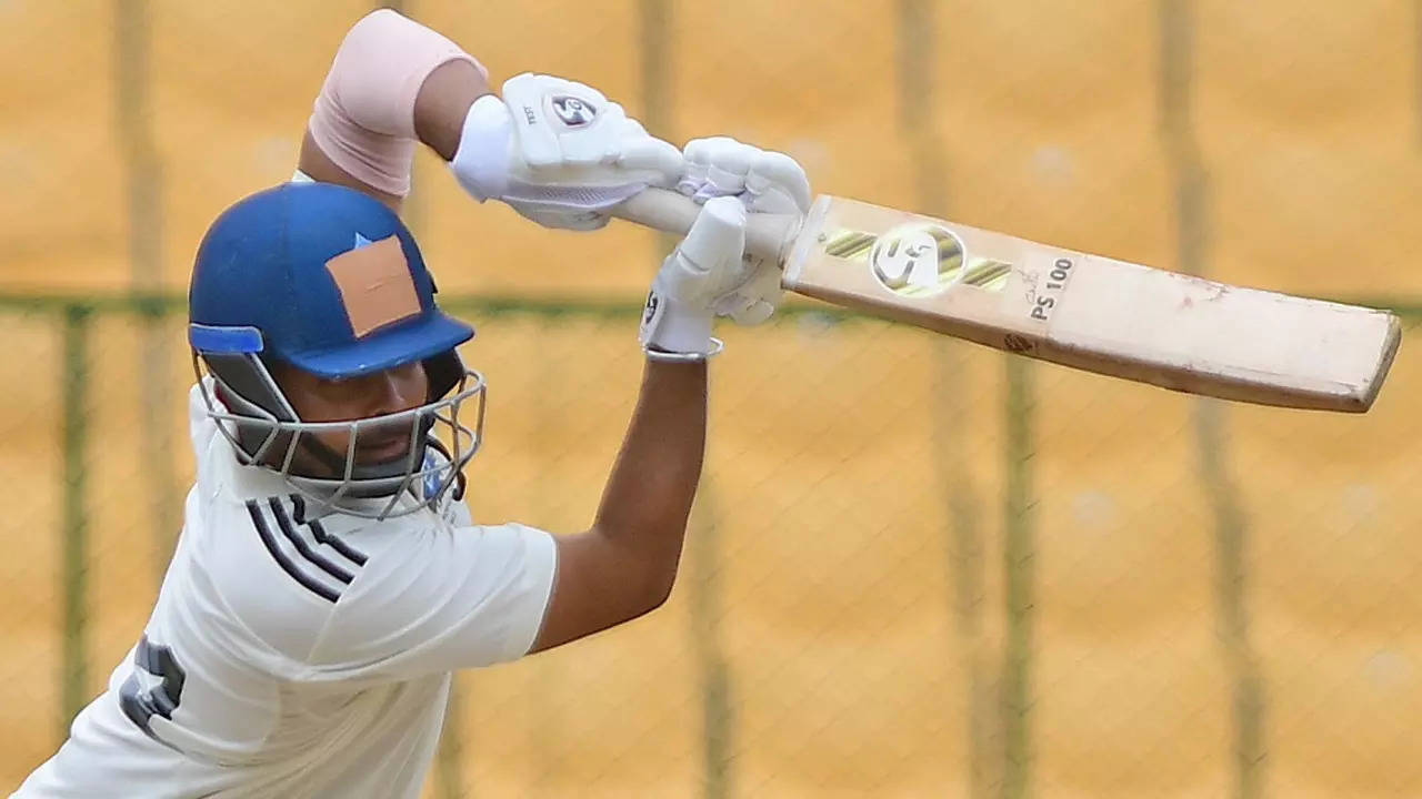 Ranji Trophy Prithvi Shaw Smashes Century Before Lunch