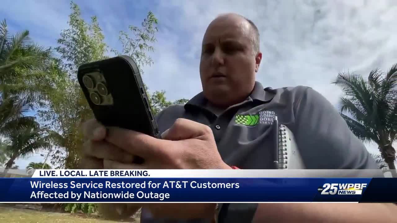 Widespread Atandt Outage Disrupting Peoples Routines Businesses In Palm