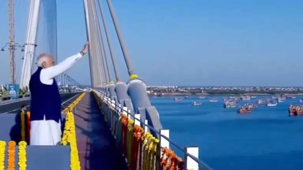 Pm Modi Inaugurates Indias Longest Cable Stayed Bridge Sudarshan Setu