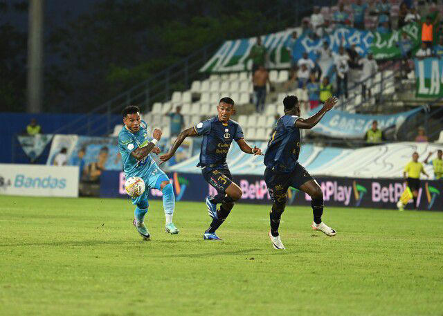 Jaguares Golea A Once Caldas Con Un Wilson Morelo Enchufado