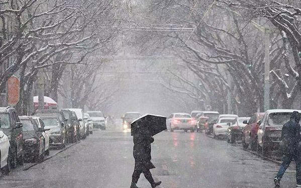 两轮大范围雨雪将无缝衔接，贵州、湖南等地冻雨持续时间较长