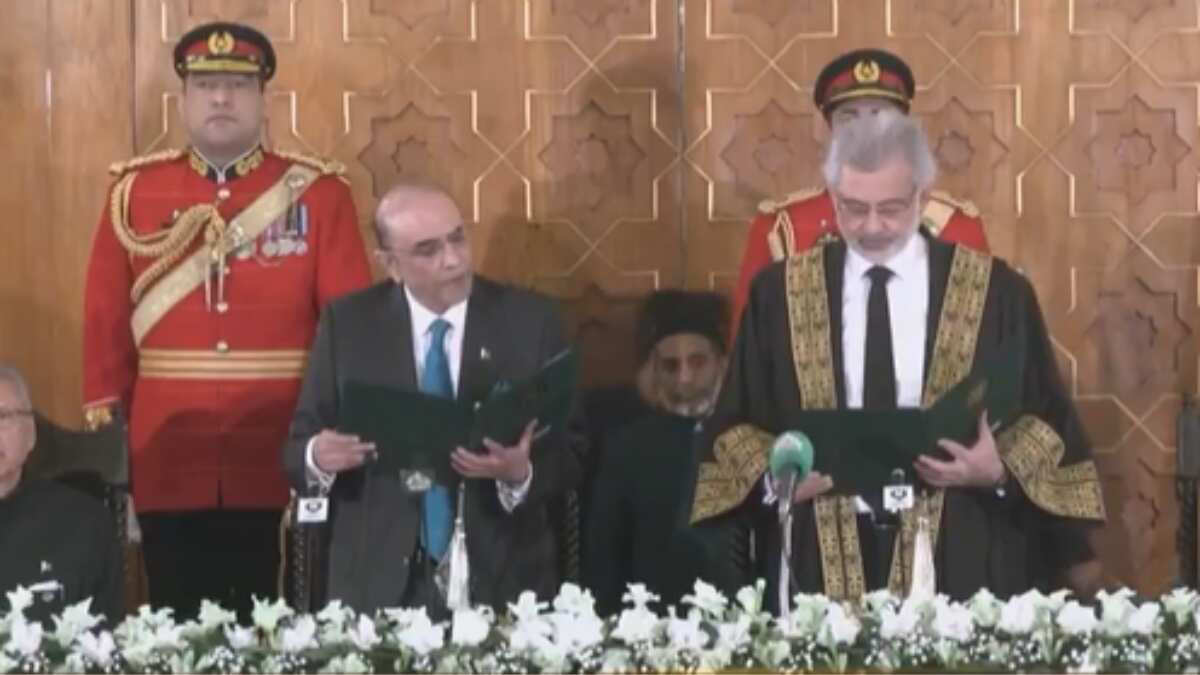 Asif Ali Zardari Sworn In As Pakistans President For Record Second Time