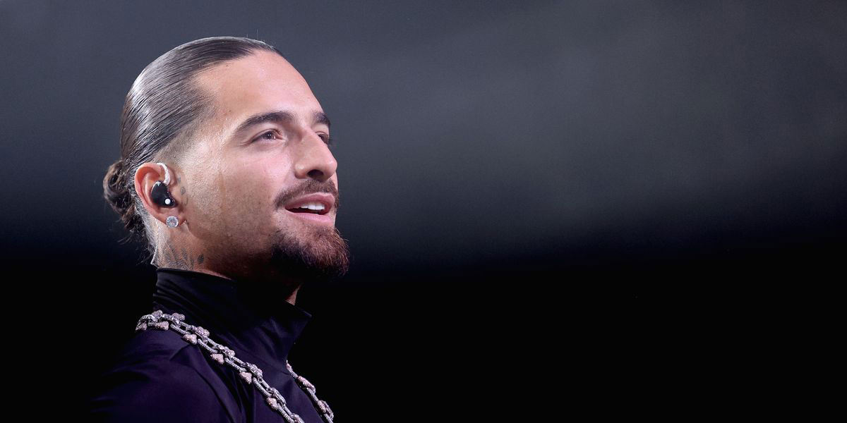 Maluma Ya Es Papá Da La Bienvenida A Su Bebé Paris Con Su Primera