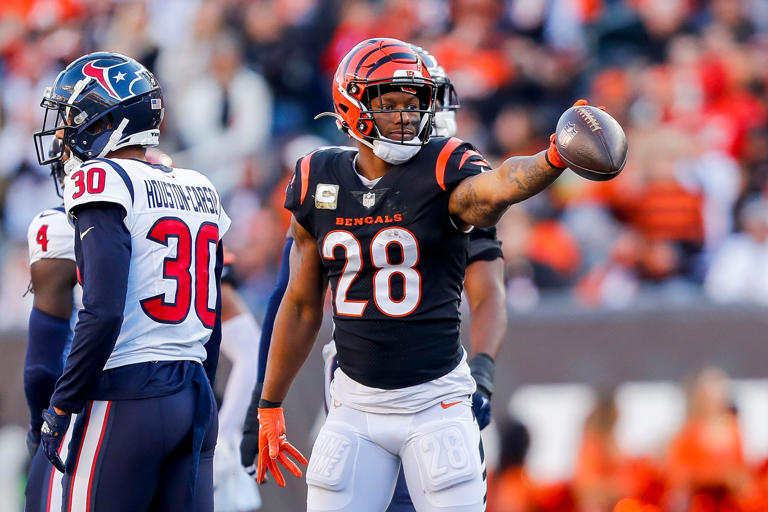 Espns Stephen A Smith Approves Of Texans Joe Mixon Trade