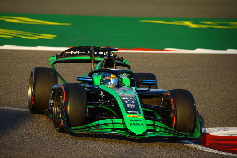 F2 Maloney Vence A Corrida Sprint No Bahrein Bortoleto é P6