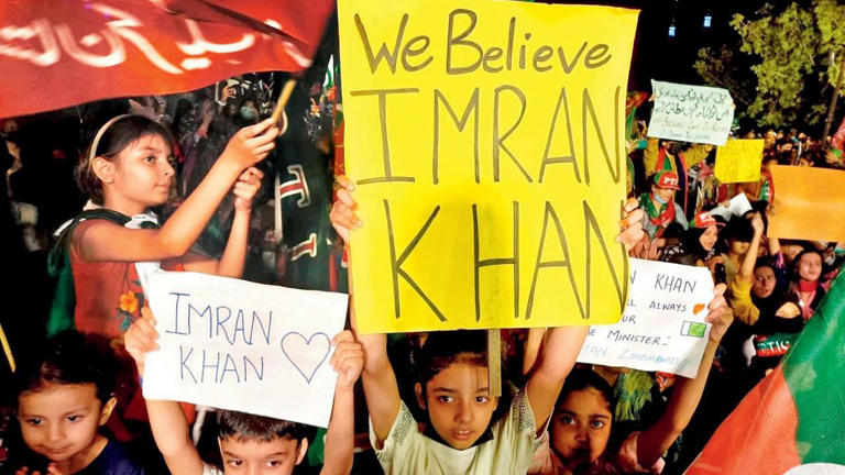 Imran Khans Party To Hold Nationwide Protests