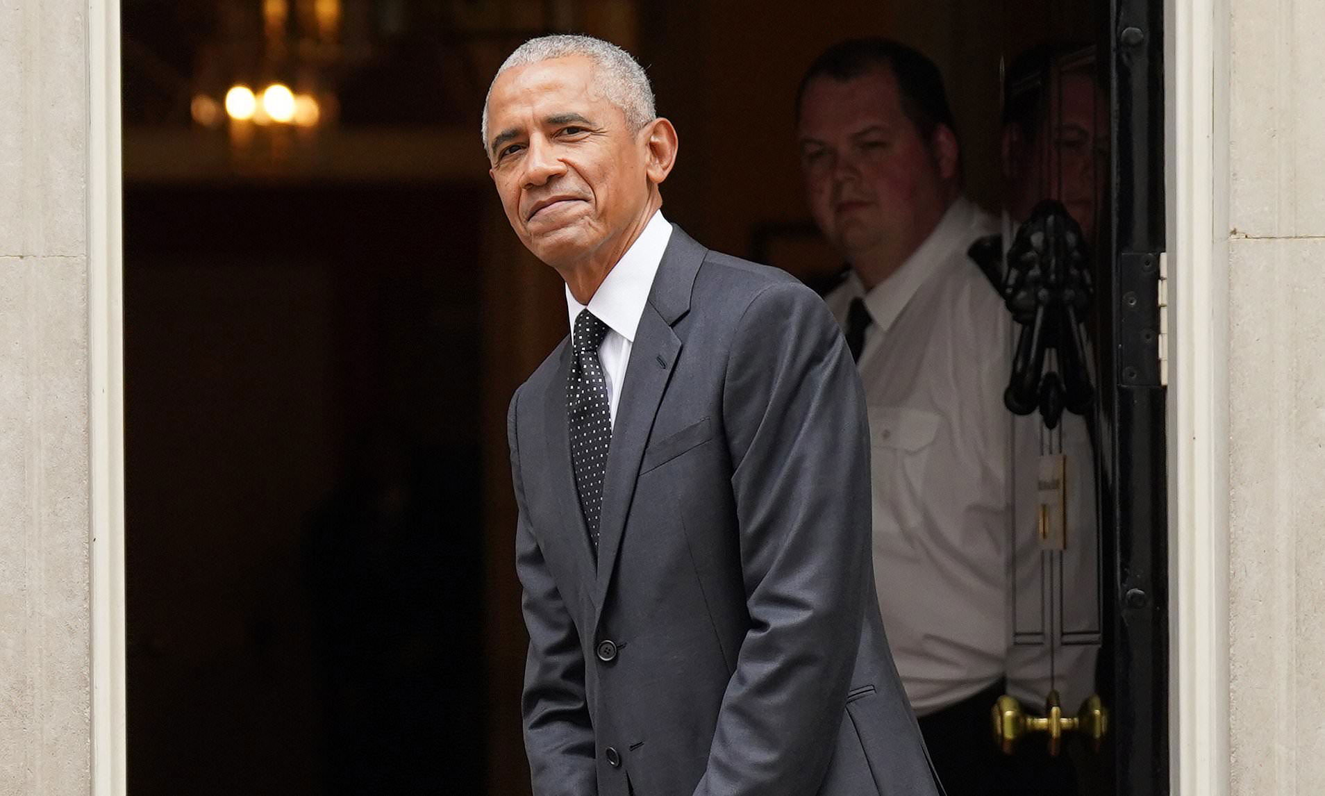 Barack Obama Makes A Surprise Appearance At No10 For Talks With Rishi Sunak