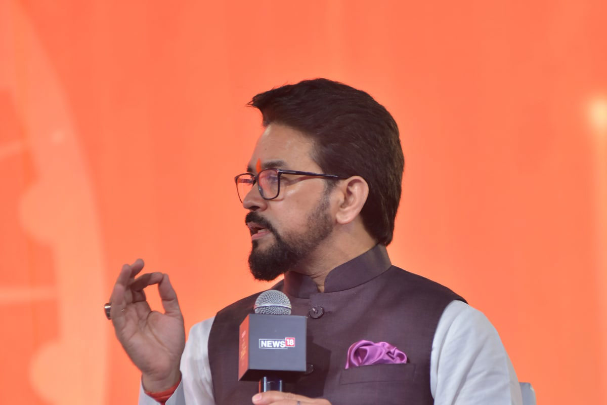 Mental Bankruptcy Anurag Thakur Takes A Jibe At Rahul Gandhi Paints