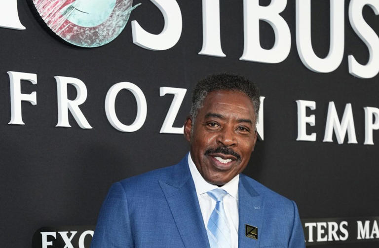 ‘ghostbusters Star Ernie Hudson Speaks Out On 2016 All Female Reboot