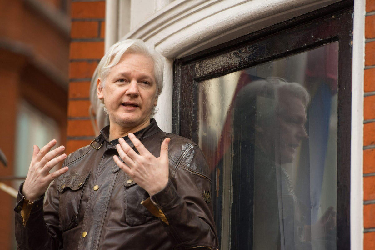 Voices Enough Is Enough Its Time To Set Julian Assange Free