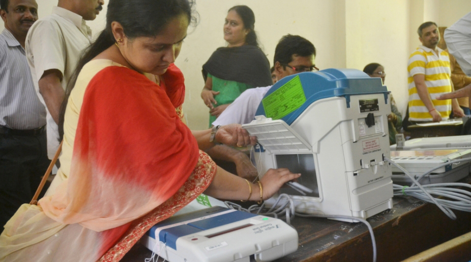 Election Commission To Webcast In All 2498 Booths Of West Burdwan