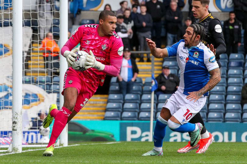 Leeds Uniteds Promotion Rivals Suffer Brutal Injury Blow As Star Man