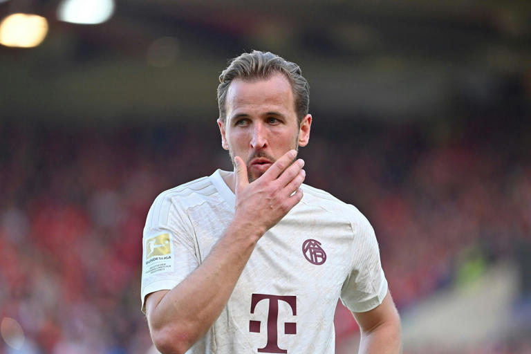 Schock Bei Bayern Star Bericht Kinder Von Harry Kane In Autounfall