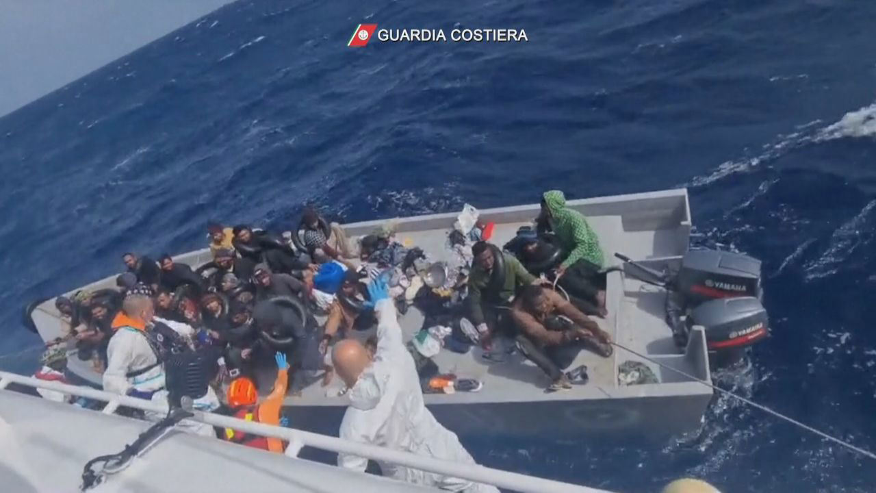 Rettungsaktionen Vor Lampedusa Mindestens Neun Tote Bei Bootsunglück