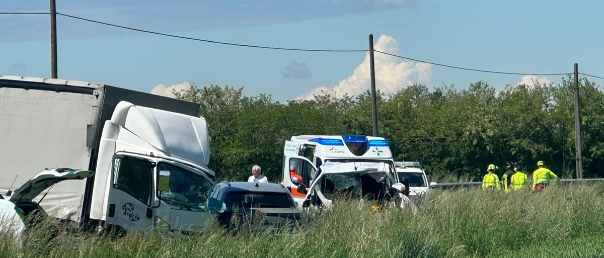 Incidente Mortale Tra Busto Garolfo E Parabiago Furgone Sbanda E Si