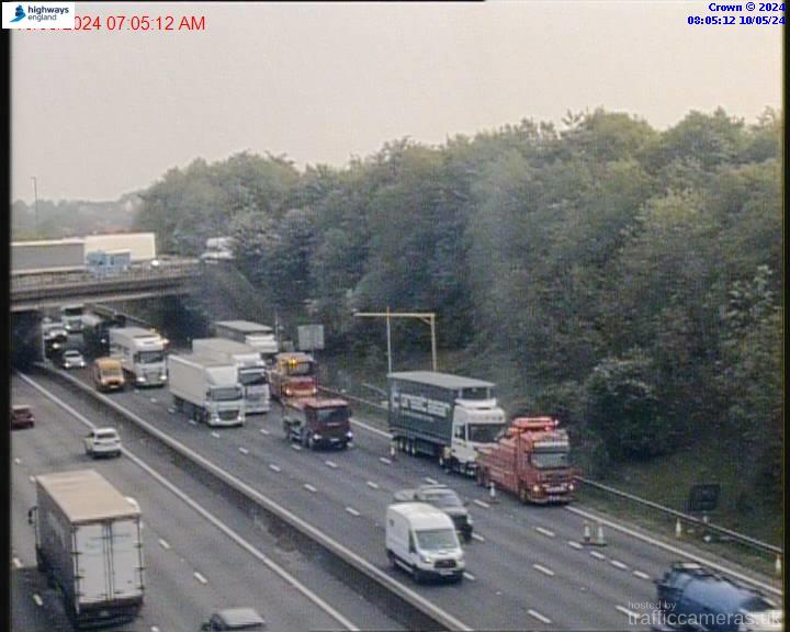 Motorway Crash Sheffield Traffic Chaos After Crash Involving Lorry And