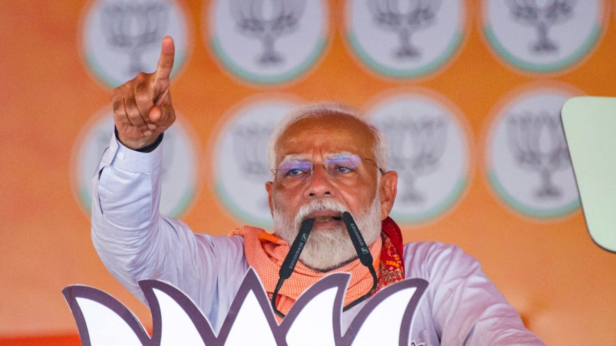 Pm Modi Amit Shah Urge Voters To Vote In Record Numbers Ahead Of Ls