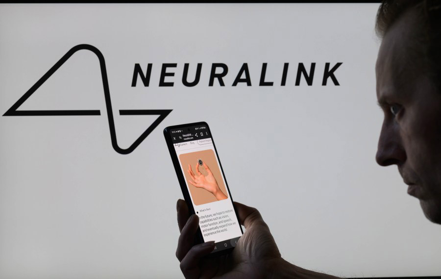 Neuralink Gets Fda Approval To Implant Chip Into Second Patient