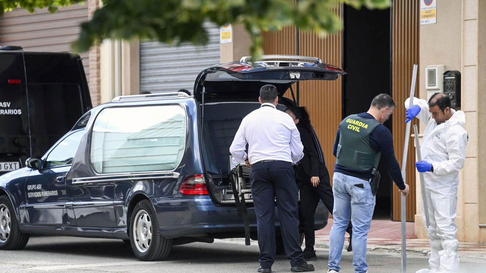 El Padre De Los Niños Asesinados En Granada Todavía Estaba De Baja Tras