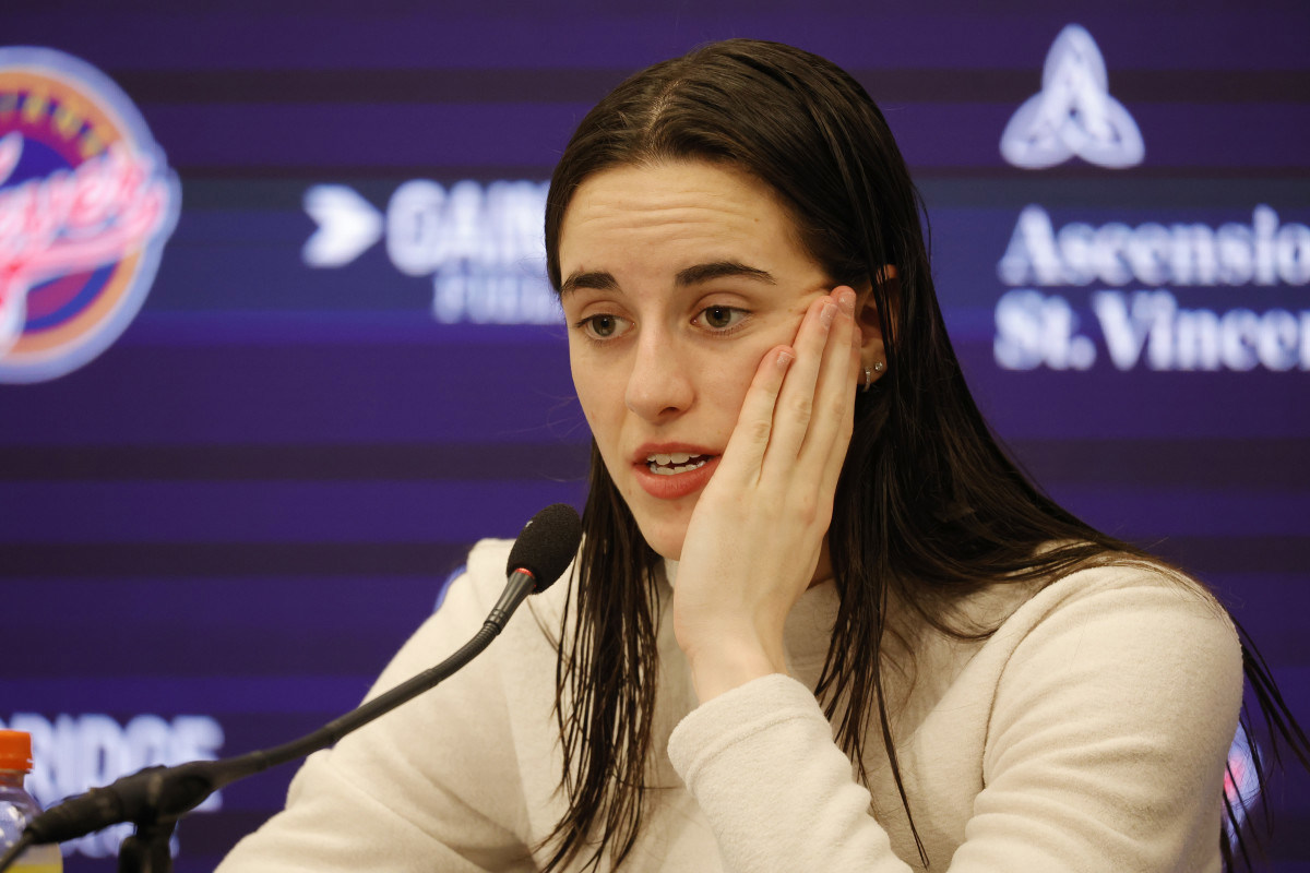 Caitlin Clark Responds To Wnba Stars Claim People Like Her Because She