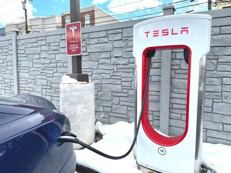 Hoofd Van Tesla Superchargers Weigerde Nog Meer Mensen Te Ontslaan