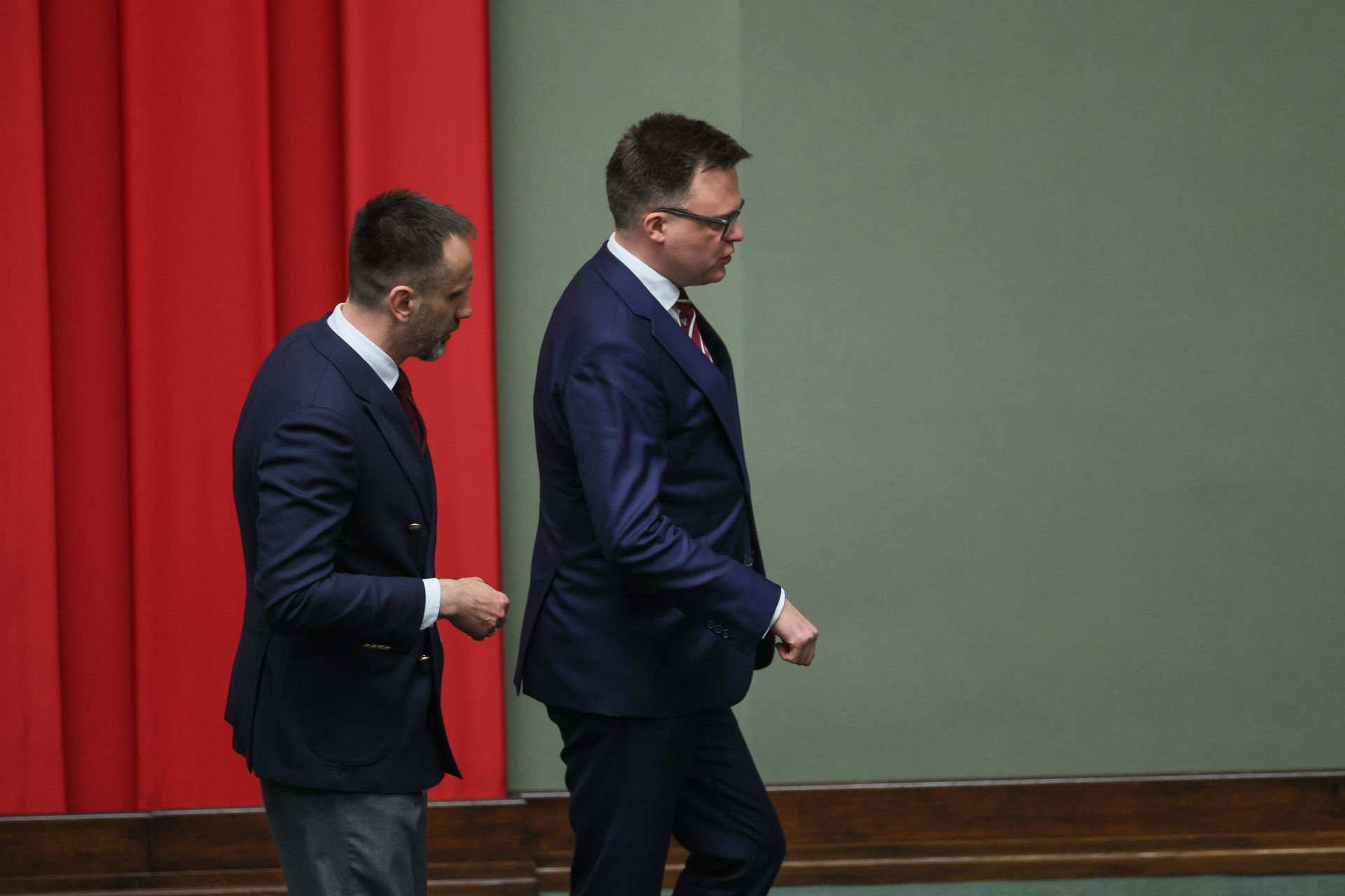 Sondaż Prezydencki Ii Tura Bez Szymona Hołowni