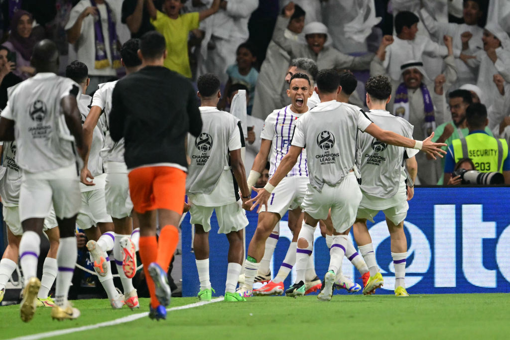 Depois De Eliminar Al Nassr E Al Hilal Al Ain Vence A Liga Dos