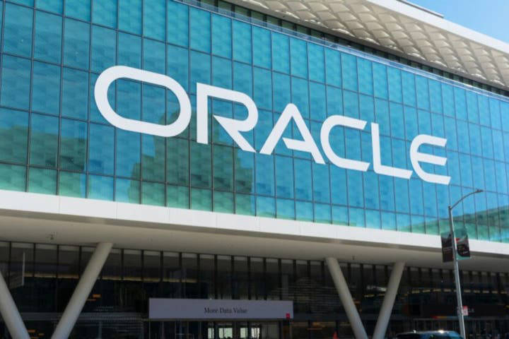 Oracle Q4 Earnings Preview Analyst Estimates Key Items To Watch