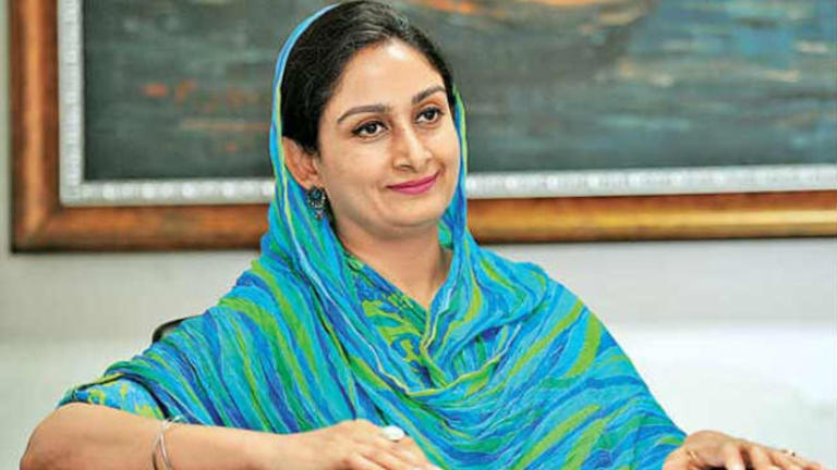 Punjab Lok Sabha Elections 2024 Harsimrat Kaur Badal Locked In Keen