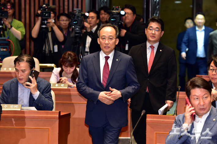 추경호 원구성 전면 백지화 필요박찬대 공개 토론하자