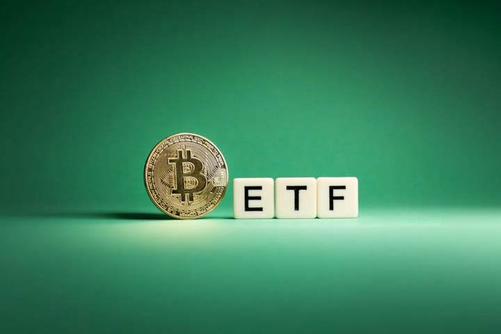 Bitcoin Spot Etfs See 146m Outflows On Monday For 5th Outflow Day In 6