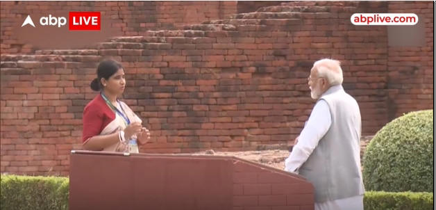 Pm Modi In Bihar Prime Minister Narendra Modi Watches Ruins Of Nalanda