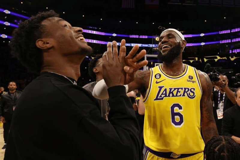 Bronny James Joins Dad Lebron James On The Los Angeles Lakes With 55th