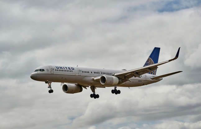 Wheel Falls Off United Airlines Plane Just Seconds After Takeoff