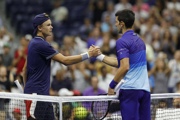 I Know All The Tricks Novak Djokovic Lashes Out At Wimbledon Crowd