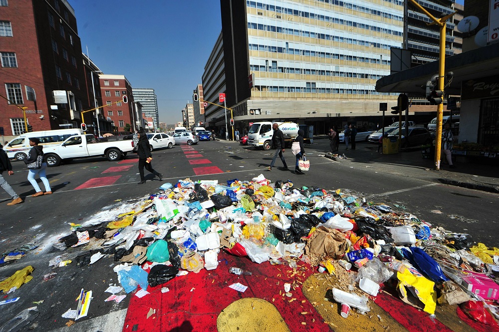 Striking Municipal Workers Shut Tshwane Down For Second Day Over Salary