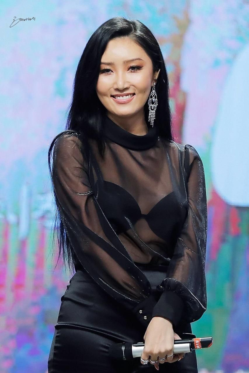 11 Times Mamamoos Hwasa Looked Ridiculously Sexy In All Black Koreaboo