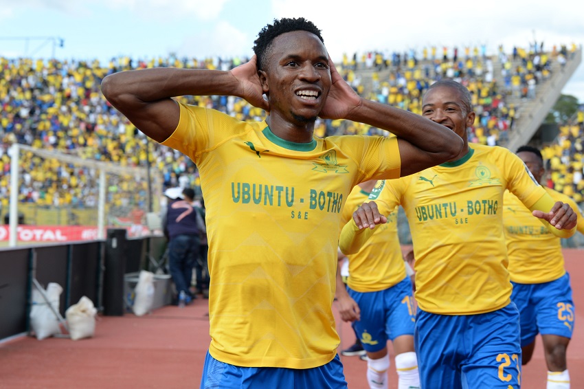 Sundowns Coach Mosimane Likens Themba Zwane To Iniesta